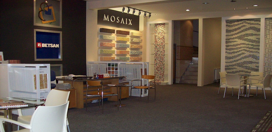 Glass Mosaic tiles for pools and decorative areas I Betsan